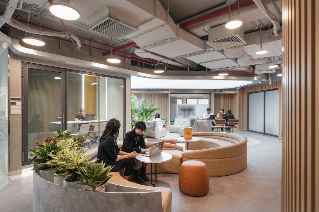 Green and high-tech offices space becomes a trend | NetZero.VN - Net ...